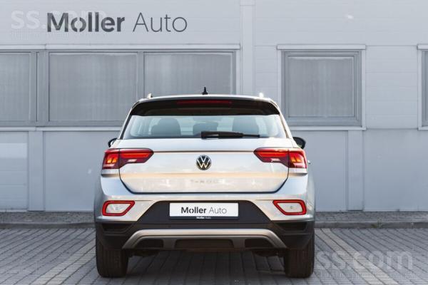 Grey Volkswagen T-Roc 2022 in Ventspils, with an engine capacity of 2.00 L and mileage of 206 thousand km for 15900 €, photo 4 on AUTOMOTO.COM.LV