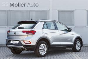 Grey Volkswagen T-Roc 2022 in Ventspils, with an engine capacity of 2.00 L and mileage of 206 thousand km for 15900 €, photo 6 on AUTOMOTO.COM.LV
