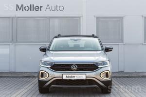 Grey Volkswagen T-Roc 2022 in Ventspils, with an engine capacity of 2.00 L and mileage of 206 thousand km for 15900 €, photo 9 on AUTOMOTO.COM.LV