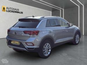Grey Volkswagen T-Roc 2023 in Kaunas, with an engine capacity of 1.50 L and mileage of 27 thousand km for 29959 €, photo 3 on AUTOMOTO.COM.LV