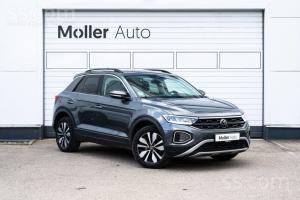 Grey Volkswagen T-Roc 2023 in Riga, with an engine capacity of 1.50 L and mileage of 143 thousand km for 19950 €, photo 3 on AUTOMOTO.COM.LV