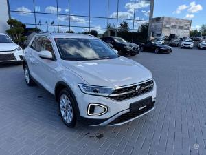 Серый Фольксваген Ти-Рок 2023 в Тельшяй, объемом двигателя 1.97 л и пробегом 121 тыс. км за 18500 €, фото 10 на AUTOMOTO.COM.LV