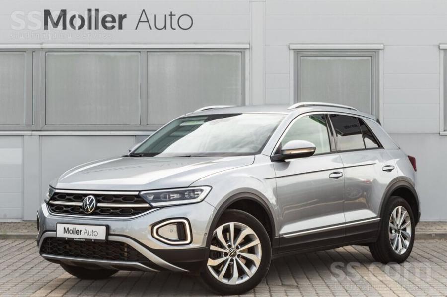 Grey Volkswagen T-Roc 2023 in Ventspils, with an engine capacity of 2.00 L and mileage of 107 thousand km for 26150 €, photo 1 on AUTOMOTO.COM.LV