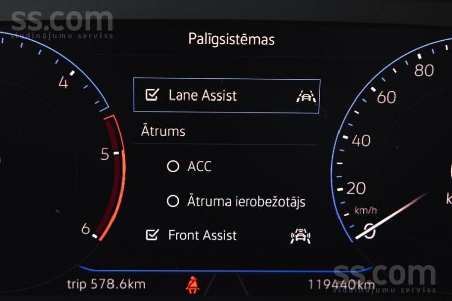 Grey Volkswagen T-Roc 2023 in Ventspils, with an engine capacity of 2.00 L and mileage of 107 thousand km for 26150 €, photo 22 on AUTOMOTO.COM.LV
