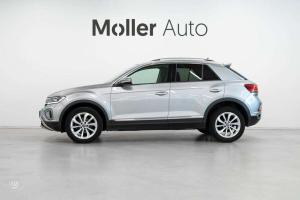 Grey Volkswagen T-Roc 2023 in Vilnius, with an engine capacity of 1.50 L and mileage of 129 thousand km for 22500 €, photo 3 on AUTOMOTO.COM.LV