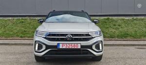 Grey Volkswagen T-Roc 2023 in Vilnius, with an engine capacity of 1.50 L and mileage of 200 thousand km for 19600 €, photo 10 on AUTOMOTO.COM.LV