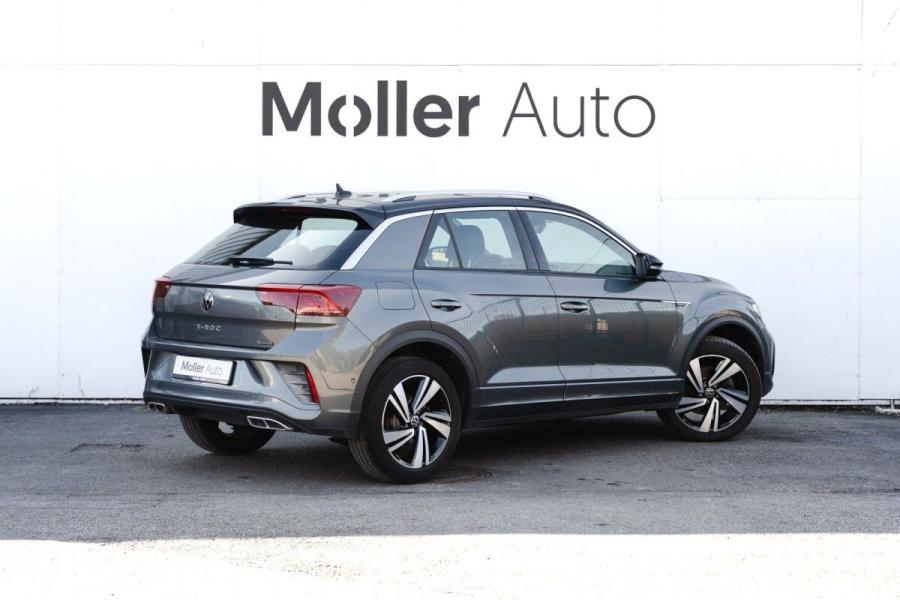Pelēks Volkswagen T-Roc 2023 Rīga, ar dzinēja tilpumu 2.00 L un nobraukumu 120 tūkst. km par 25500 €, foto 5 vietnē AUTOMOTO.COM.LV