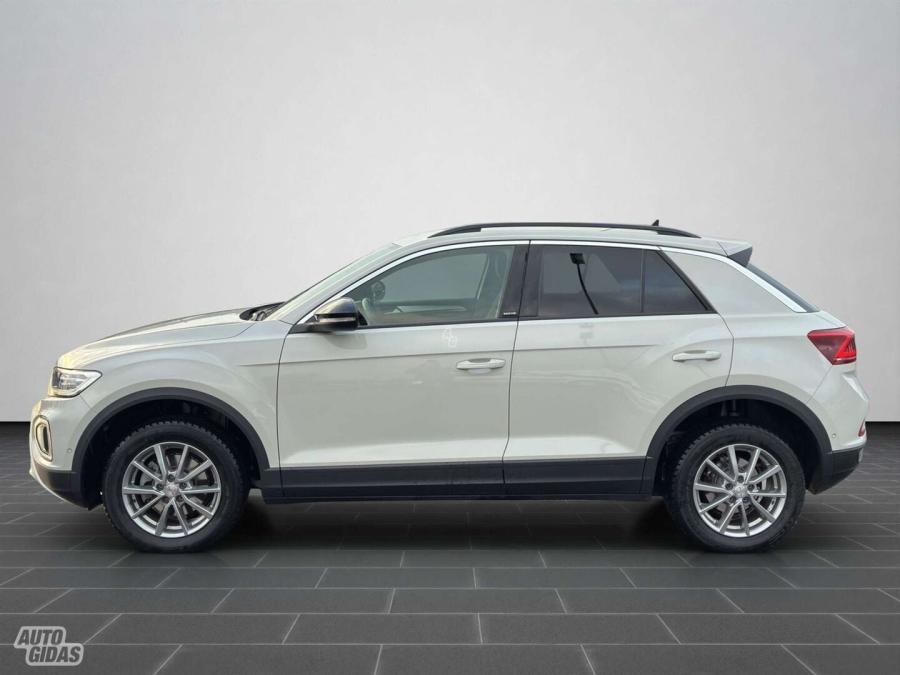 Pelēks Volkswagen T-Roc 2024 Kauņa, ar dzinēja tilpumu 1.50 L un nobraukumu 11 tūkst. km par 31019 €, foto 7 vietnē AUTOMOTO.COM.LV