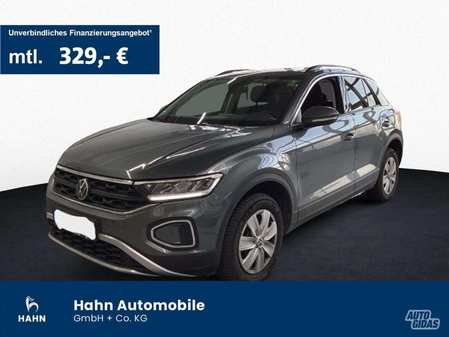 Grey Volkswagen T-Roc 2024 in Kaunas, with an engine capacity of 1.50 L and mileage of 21 thousand km for 28405 €, photo 1 on AUTOMOTO.COM.LV