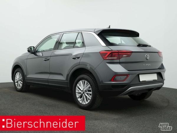 Pelēks Volkswagen T-Roc 2024 Kauņa, ar dzinēja tilpumu 2.00 L un nobraukumu 15 tūkst. km par 27293 €, foto 4 vietnē AUTOMOTO.COM.LV