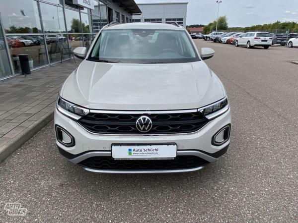 Pelēks Volkswagen T-Roc 2024 Kauņa, ar dzinēja tilpumu 1.50 L un nobraukumu 27 tūkst. km par 28881 €, foto 6 vietnē AUTOMOTO.COM.LV
