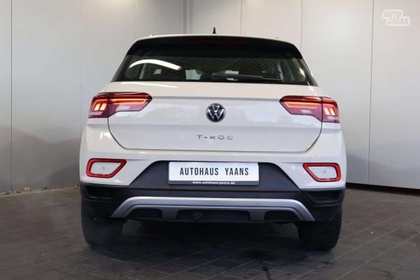 Pelēks Volkswagen T-Roc 2024 Kauņa, ar dzinēja tilpumu 1.50 L un nobraukumu 34 tūkst. km par 26190 €, foto 5 vietnē AUTOMOTO.COM.LV