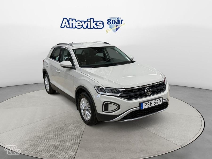 Pelēks Volkswagen T-Roc 2024 Kauņa, ar dzinēja tilpumu 0.00 L un nobraukumu 19 tūkst. km par 32216 €, foto 1 vietnē AUTOMOTO.COM.LV