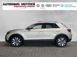 Grey Volkswagen T-Roc 2024 in Kaunas, with an engine capacity of 1.50 L and mileage of 16 thousand km for 33209 €, photo 2 on AUTOMOTO.COM.LV