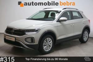 Grey Volkswagen T-Roc 2024 in Kaunas, with an engine capacity of 1.50 L and mileage of 31 thousand km for 24965 €, photo 1 on AUTOMOTO.COM.LV