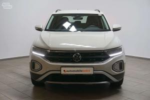 Grey Volkswagen T-Roc 2024 in Kaunas, with an engine capacity of 1.50 L and mileage of 31 thousand km for 24965 €, photo 2 on AUTOMOTO.COM.LV