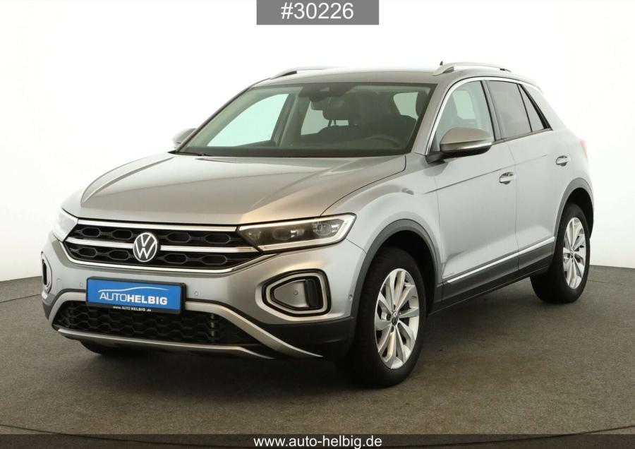 Grey Volkswagen T-Roc 2024 in Kaunas, with an engine capacity of 2.00 L and mileage of 49 thousand km for 29497 €, photo 1 on AUTOMOTO.COM.LV