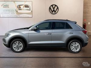 Grey Volkswagen T-Roc 2024 in Kaunas, with an engine capacity of 1.50 L and mileage of 14 thousand km for 31516 €, photo 3 on AUTOMOTO.COM.LV