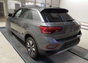 Grey Volkswagen T-Roc 2025 in Kaunas, with an engine capacity of 1.50 L and mileage of 20 thousand km for 28529 €, photo 2 on AUTOMOTO.COM.LV