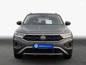 Grey Volkswagen T-Roc 2025 in Kaunas, with an engine capacity of 1.00 L and mileage of 19 thousand km for 26913 €, photo 3 on AUTOMOTO.COM.LV
