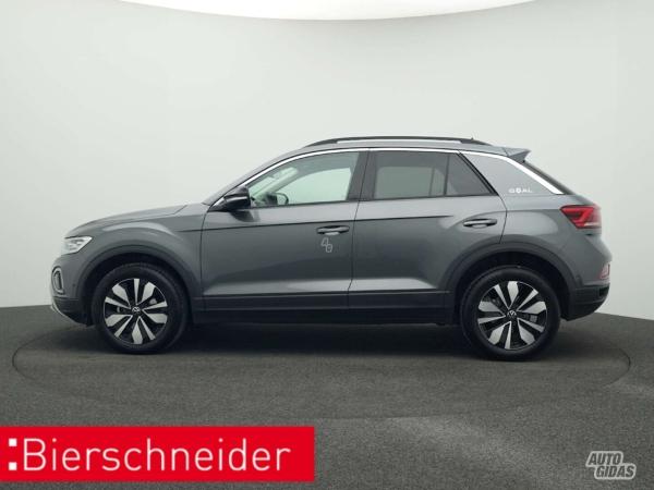 Pelēks Volkswagen T-Roc 2025 Kauņa, ar dzinēja tilpumu 1.50 L un nobraukumu 18 tūkst. km par 32443 €, foto 2 vietnē AUTOMOTO.COM.LV