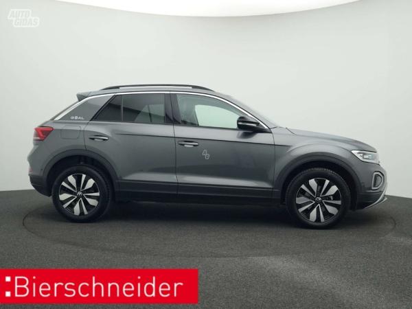 Pelēks Volkswagen T-Roc 2025 Kauņa, ar dzinēja tilpumu 1.50 L un nobraukumu 18 tūkst. km par 32443 €, foto 6 vietnē AUTOMOTO.COM.LV