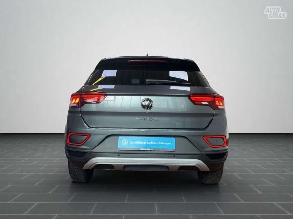 Grey Volkswagen T-Roc 2025 in Kaunas, with an engine capacity of 2.00 L and mileage of 26 thousand km for 26830 €, photo 7 on AUTOMOTO.COM.LV