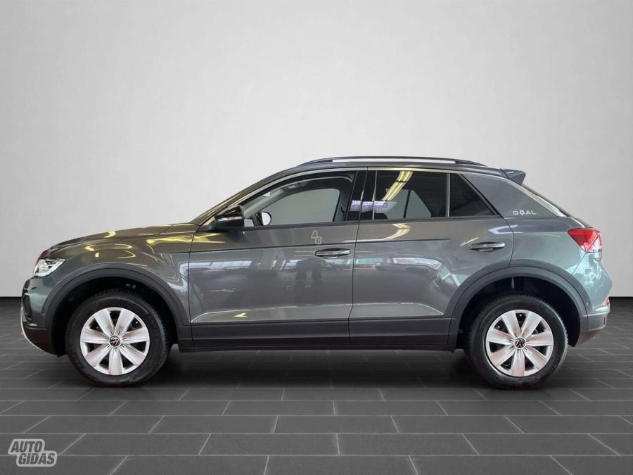 Pelēks Volkswagen T-Roc 2025 Kauņa, ar dzinēja tilpumu 2.00 L un nobraukumu 26 tūkst. km par 26830 €, foto 8 vietnē AUTOMOTO.COM.LV