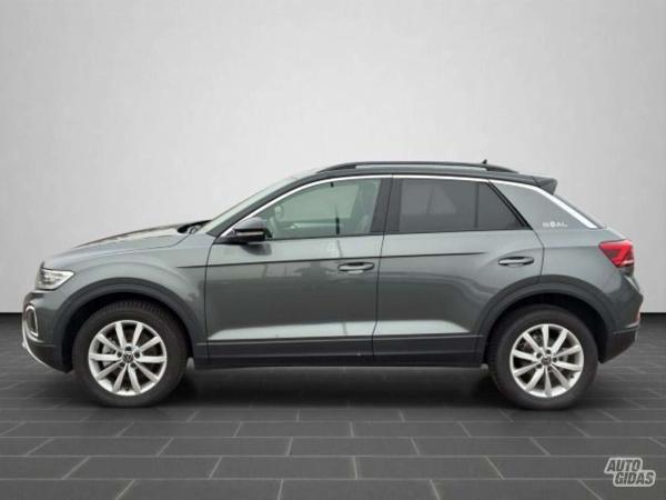 Pelēks Volkswagen T-Roc 2025 Kauņa, ar dzinēja tilpumu 2.00 L un nobraukumu 20 tūkst. km par 33114 €, foto 8 vietnē AUTOMOTO.COM.LV