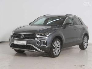 Pelēks Volkswagen T-Roc 2025 Kauņa, ar dzinēja tilpumu 2.00 L un nobraukumu 26 tūkst. km par 32638 €, foto 2 vietnē AUTOMOTO.COM.LV