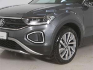 Pelēks Volkswagen T-Roc 2025 Kauņa, ar dzinēja tilpumu 2.00 L un nobraukumu 26 tūkst. km par 32638 €, foto 9 vietnē AUTOMOTO.COM.LV
