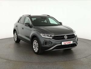 Pelēks Volkswagen T-Roc 2025 Kauņa, ar dzinēja tilpumu 1.50 L un nobraukumu 17 tūkst. km par 31449 €, foto 7 vietnē AUTOMOTO.COM.LV
