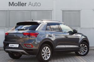 Pelēks Volkswagen T-Roc 2025 Ventspils, ar dzinēja tilpumu 2.00 L un nobraukumu 43 tūkst. km par 31150 €, foto 6 vietnē AUTOMOTO.COM.LV