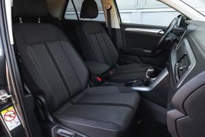 Pelēks Volkswagen T-Roc 2025 Ventspils, ar dzinēja tilpumu 2.00 L un nobraukumu 43 tūkst. km par 31150 €, foto 11 vietnē AUTOMOTO.COM.LV