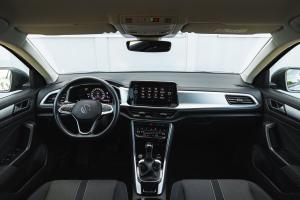 Pelēks Volkswagen T-Roc 2025 Ventspils, ar dzinēja tilpumu 2.00 L un nobraukumu 43 tūkst. km par 31150 €, foto 12 vietnē AUTOMOTO.COM.LV
