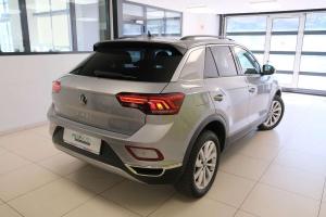 Grey Volkswagen T-Roc 2025 in Vilnius, with an engine capacity of 1.97 L and mileage of 28 thousand km for 23700 €, photo 3 on AUTOMOTO.COM.LV