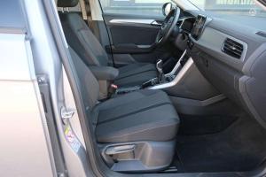 Grey Volkswagen T-Roc 2025 in Vilnius, with an engine capacity of 1.97 L and mileage of 28 thousand km for 23700 €, photo 11 on AUTOMOTO.COM.LV