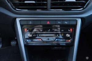 Grey Volkswagen T-Roc 2025 in Vilnius, with an engine capacity of 1.97 L and mileage of 28 thousand km for 23700 €, photo 19 on AUTOMOTO.COM.LV