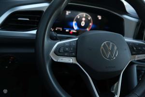 Grey Volkswagen T-Roc 2025 in Vilnius, with an engine capacity of 1.97 L and mileage of 28 thousand km for 23700 €, photo 22 on AUTOMOTO.COM.LV