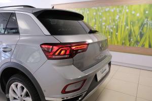 Grey Volkswagen T-Roc 2025 in Vilnius, with an engine capacity of 1.97 L and mileage of 28 thousand km for 23700 €, photo 29 on AUTOMOTO.COM.LV