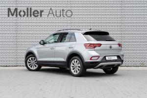 Pelēks Volkswagen T-Roc 2025 Mārupe, ar dzinēja tilpumu 1.50 L un nobraukumu 12 tūkst. km par 28400 €, foto 4 vietnē AUTOMOTO.COM.LV