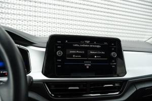 Pelēks Volkswagen T-Roc 2025 Mārupe, ar dzinēja tilpumu 1.50 L un nobraukumu 12 tūkst. km par 28400 €, foto 20 vietnē AUTOMOTO.COM.LV