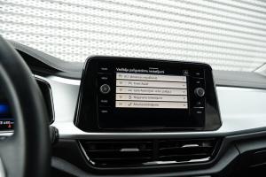 Pelēks Volkswagen T-Roc 2025 Mārupe, ar dzinēja tilpumu 1.50 L un nobraukumu 12 tūkst. km par 28400 €, foto 23 vietnē AUTOMOTO.COM.LV