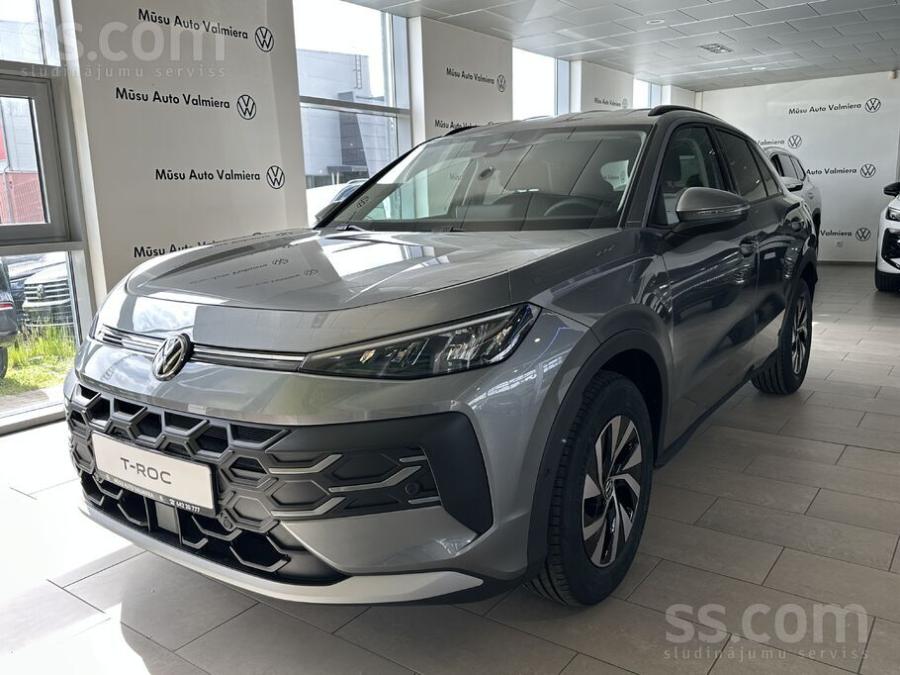 Pelēks Volkswagen T-Roc 2026 Valmiera, ar dzinēja tilpumu 1.50 L un nobraukumu 10 tūkst. km par 28800 €, foto 1 vietnē AUTOMOTO.COM.LV