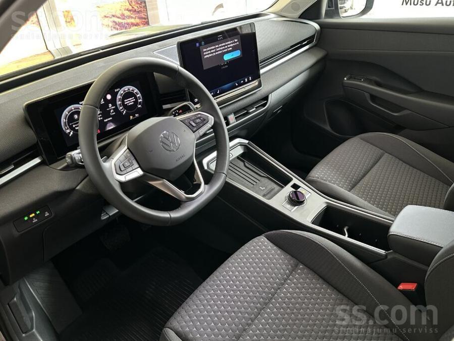 Pelēks Volkswagen T-Roc 2026 Valmiera, ar dzinēja tilpumu 1.50 L un nobraukumu 10 tūkst. km par 28800 €, foto 8 vietnē AUTOMOTO.COM.LV