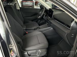 Pelēks Volkswagen T-Roc 2026 Valmiera, ar dzinēja tilpumu 1.50 L un nobraukumu 10 tūkst. km par 28800 €, foto 9 vietnē AUTOMOTO.COM.LV