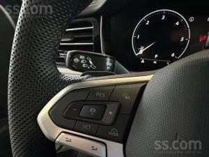 Pelēks Volkswagen T-Roc 2026 Valmiera, ar dzinēja tilpumu 1.50 L un nobraukumu 10 tūkst. km par 28800 €, foto 12 vietnē AUTOMOTO.COM.LV