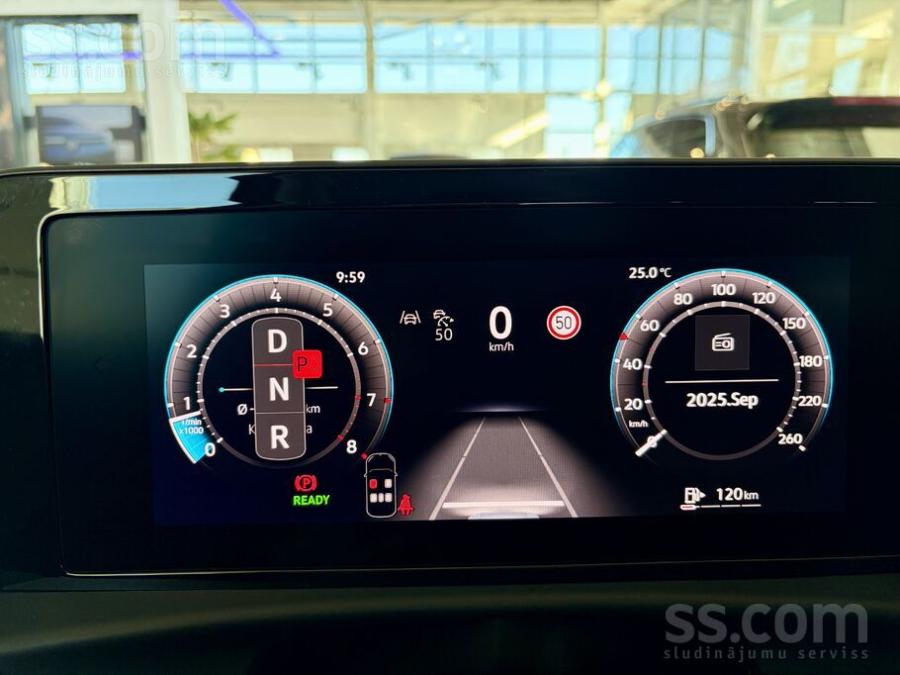 Pelēks Volkswagen T-Roc 2026 Valmiera, ar dzinēja tilpumu 1.50 L un nobraukumu 10 tūkst. km par 28800 €, foto 15 vietnē AUTOMOTO.COM.LV