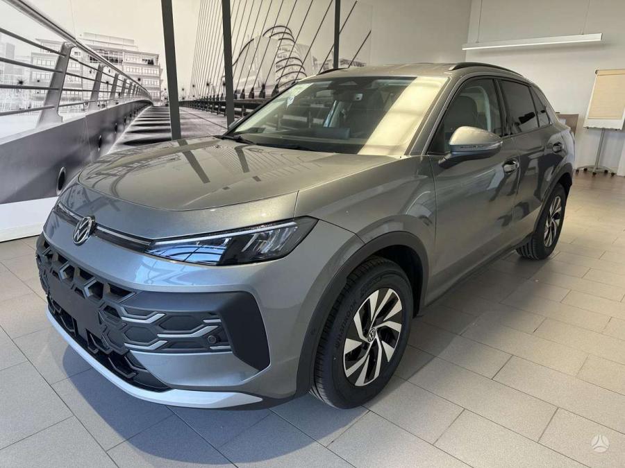 Grey Volkswagen T-Roc 2026 in Panevezys, with an engine capacity of 1.50 L and mileage of 0 thousand km for 28900 €, photo 1 on AUTOMOTO.COM.LV
