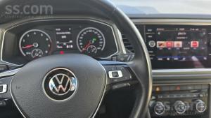 Pelēks Volkswagen T-Roc 2021 Rīga, ar dzinēja tilpumu 1.50 L un nobraukumu 30 tūkst. km par 19500 €, foto 7 vietnē AUTOMOTO.COM.LV
